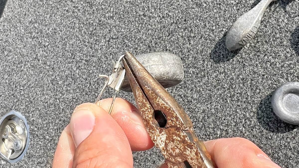 How to Build and Use a Plug Knocker – MONSTERBASS