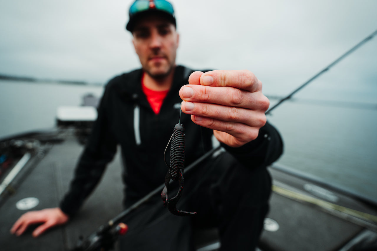 Covering Water with a Buzz Toad – MONSTERBASS